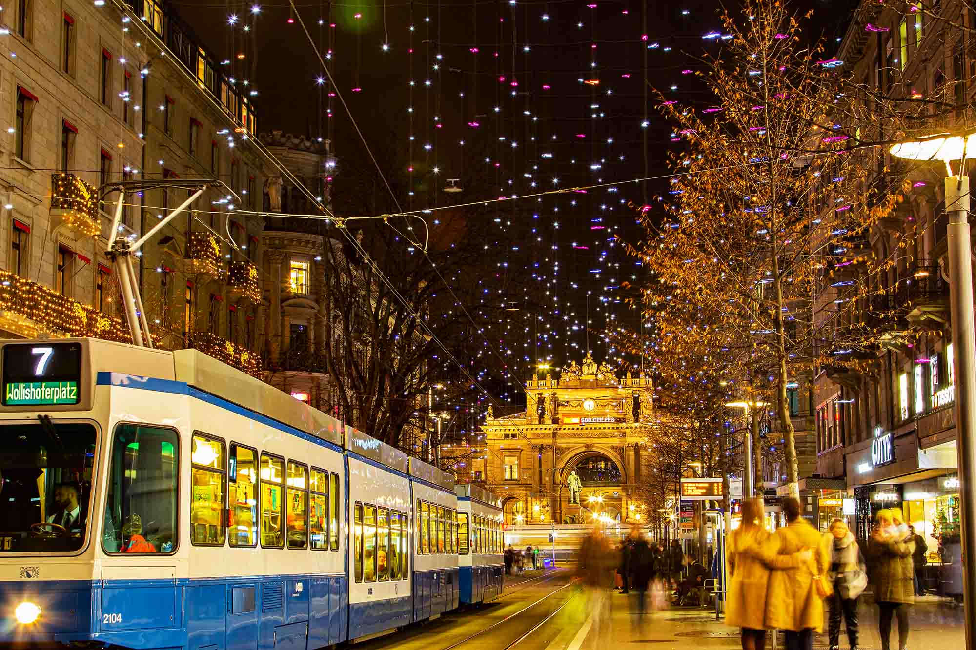 Bahnhofstrasse (Christmas Lights) - Trawell Plan